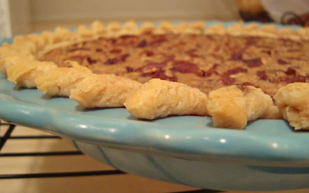Pecan Raisin Pie | Stephie Cooks